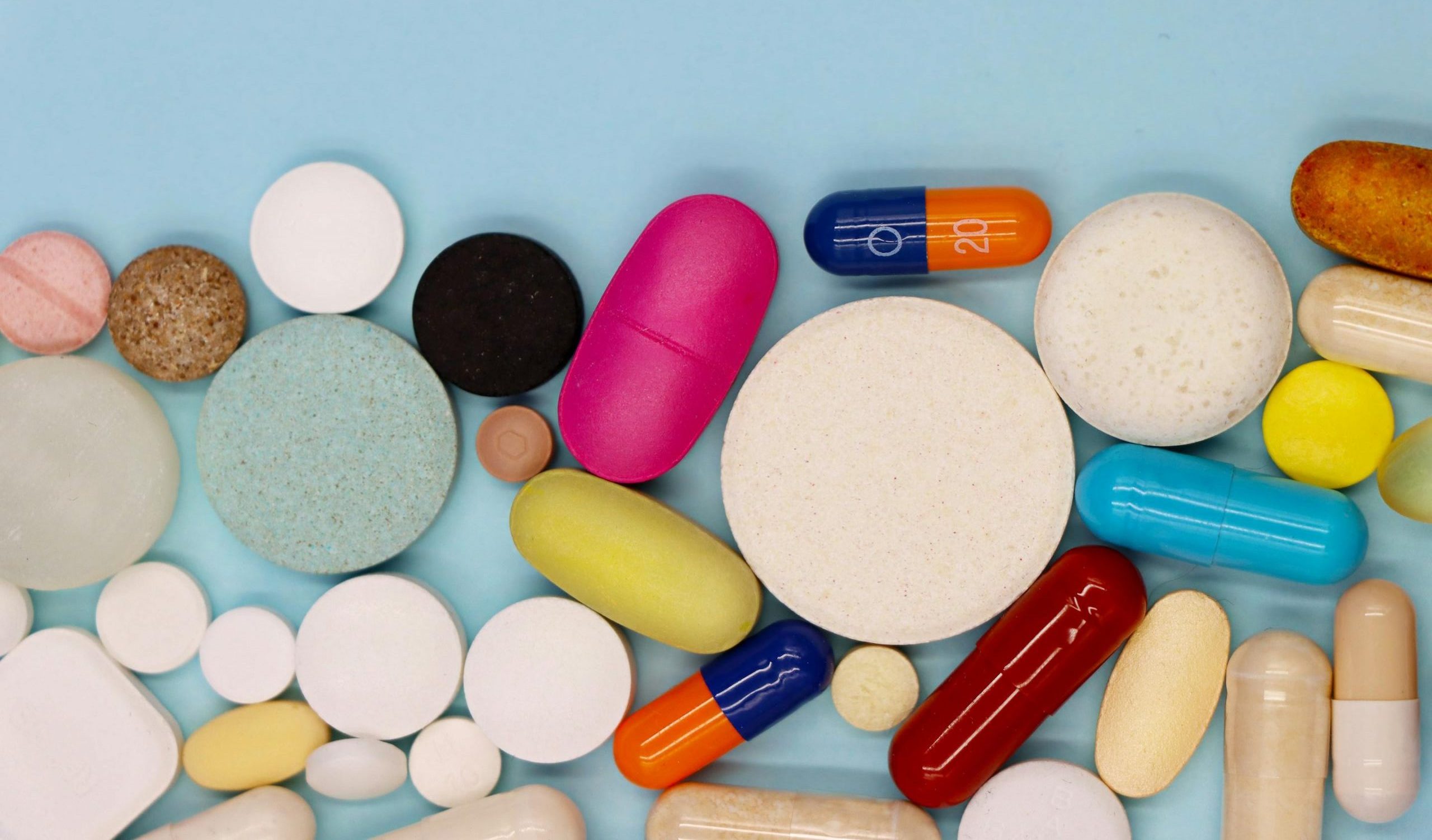 Does the colour of a pill really influence what kind of placebo effect ...